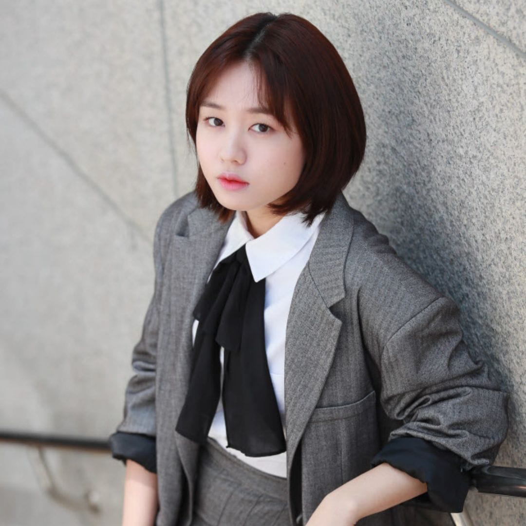 Ahn Eun Jin - Asian World