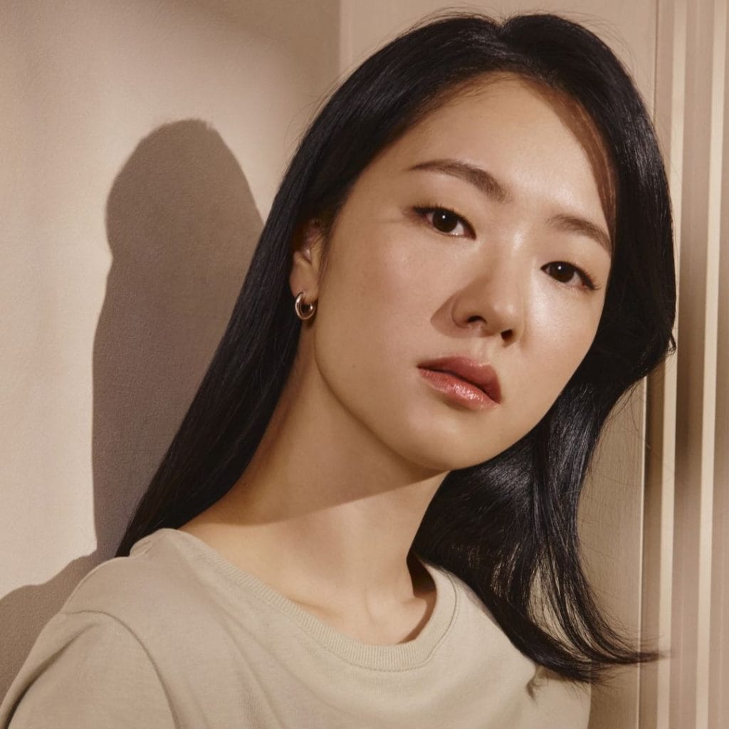 Jeon Yeo Been - Asian World