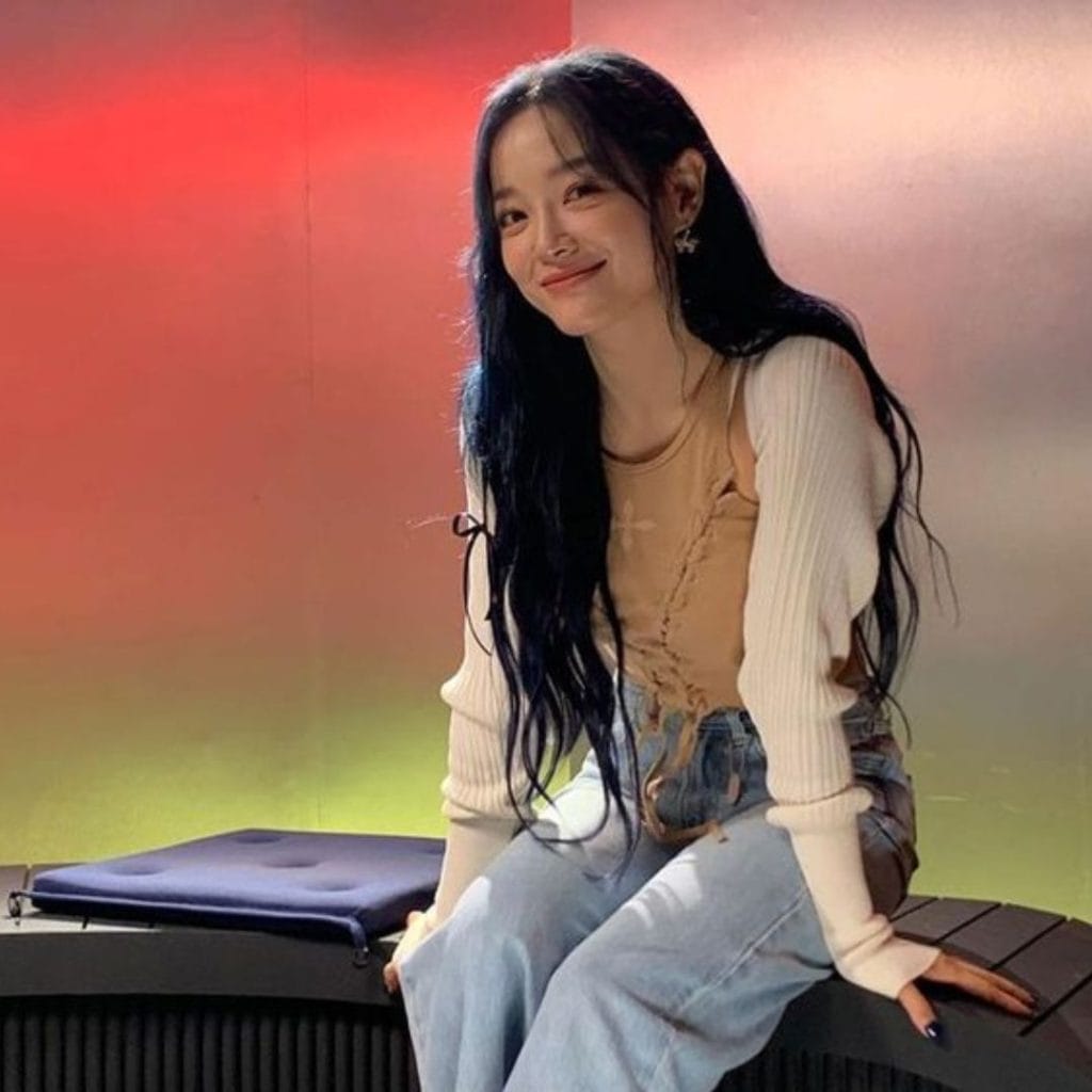 Kim Se Jeong - Asian World