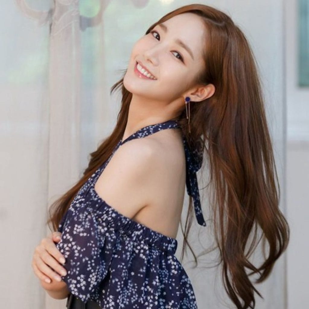 Park Min Young - Asian World