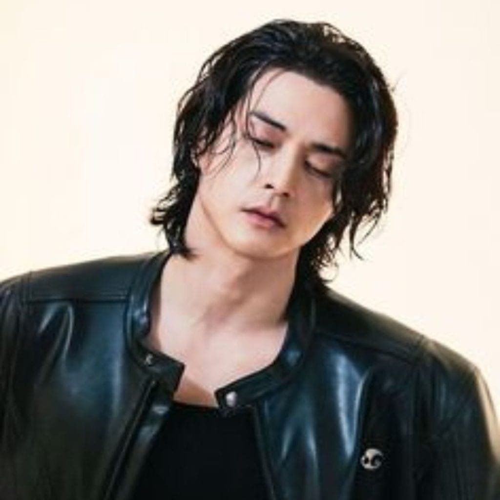 Kim Ji Hoon Asian World