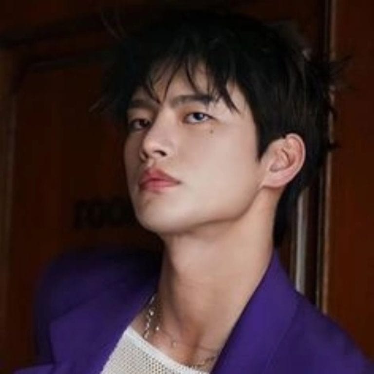 Seo In Guk - Asian World