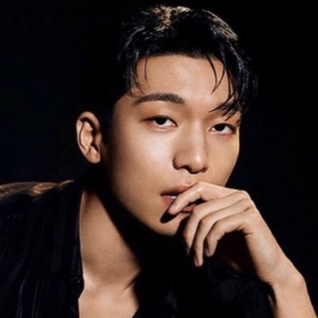 Wi Ha Joon - Asian World