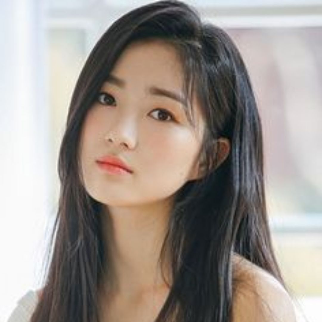 Kim Hye Yoon - Asian World