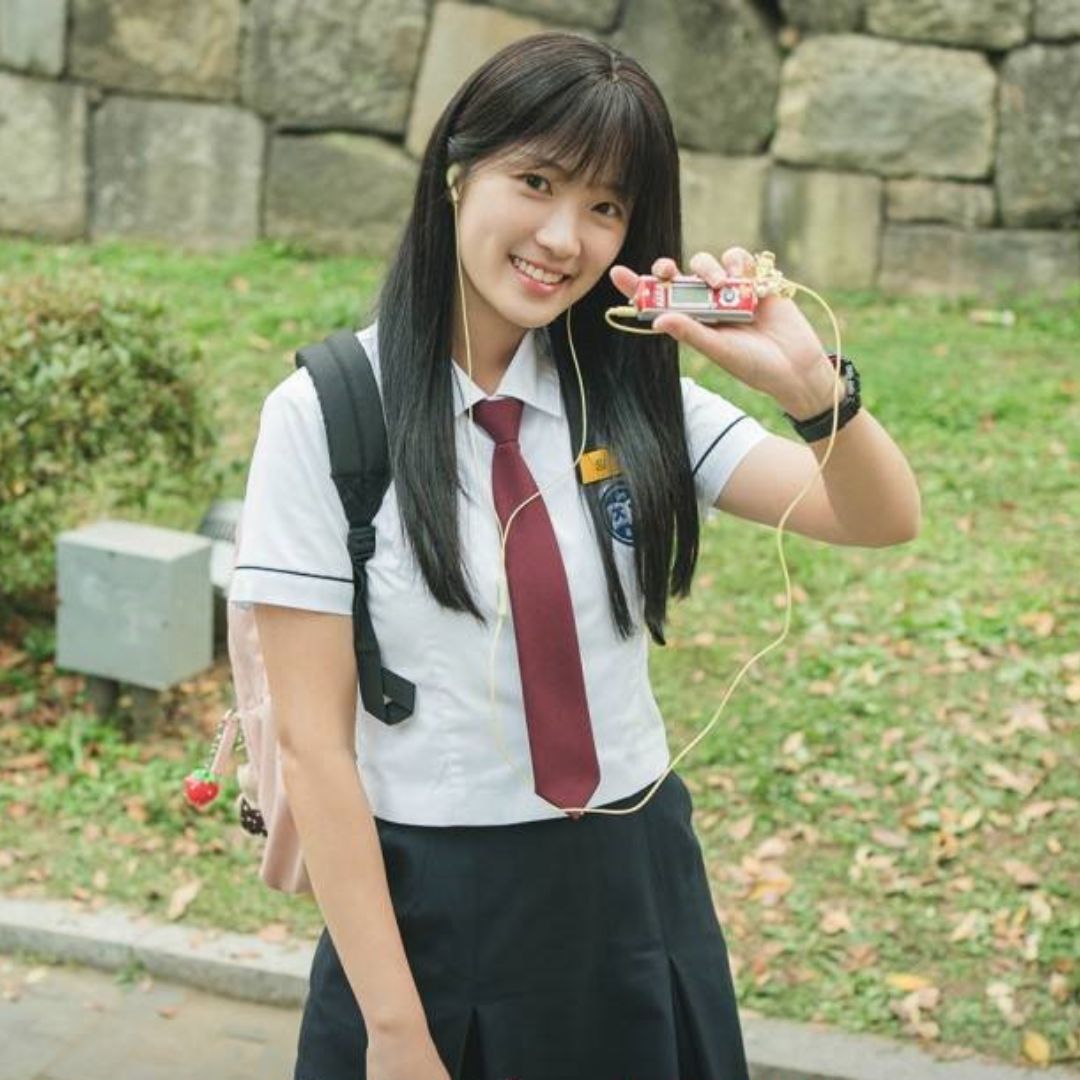 Kim Hye Yoon - Asian World