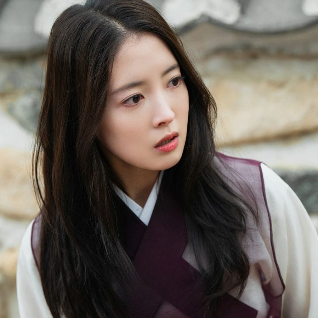 Lee Se Young - Asian World