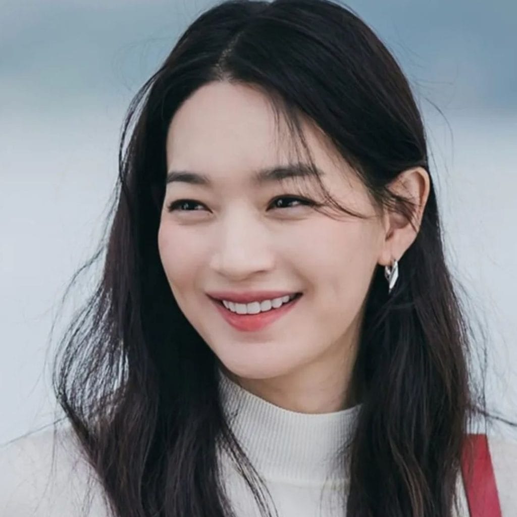 Shin Min Ah - Asian World