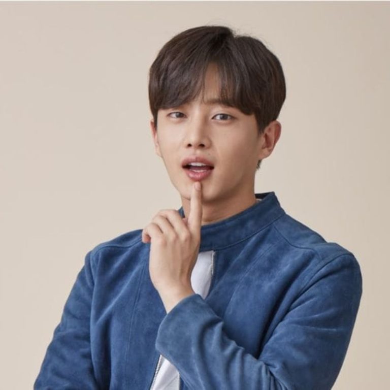 Kim Min Seok - Asian World