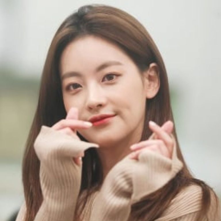 Oh Yeon Seo - Asian World