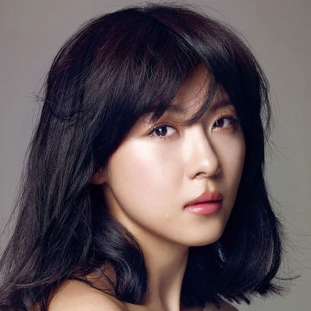 Ha Ji Won - Asian World