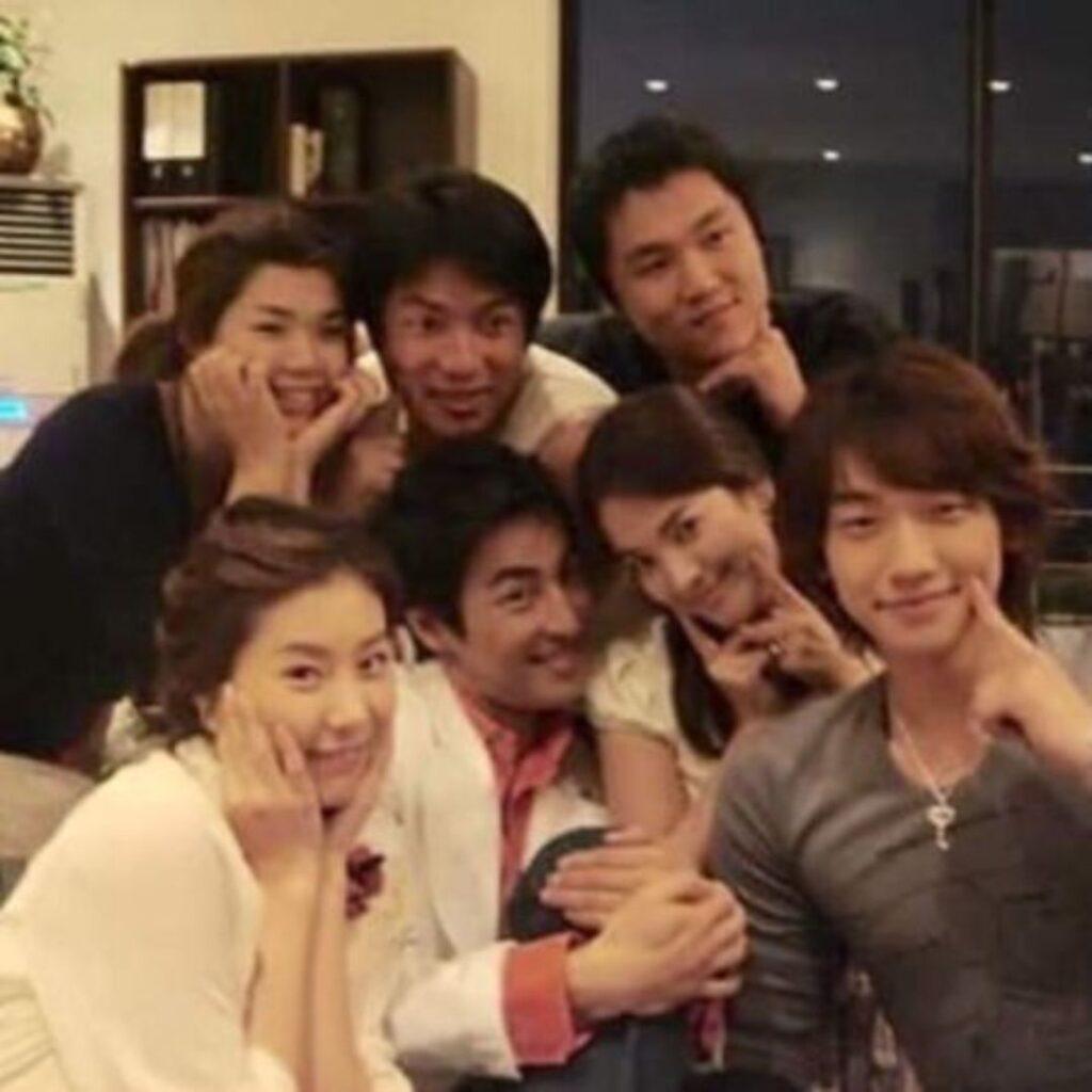 Full House - Asian World