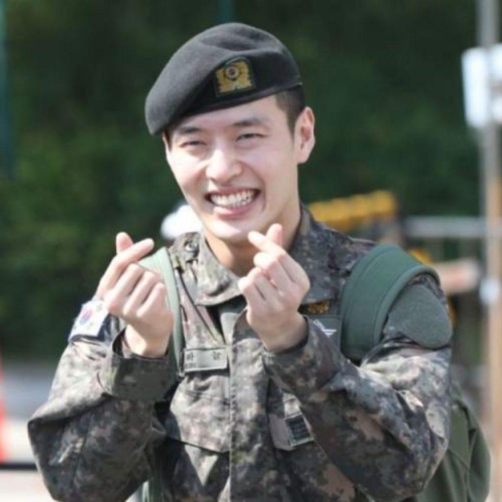 Kang Ha Neul - Asian World