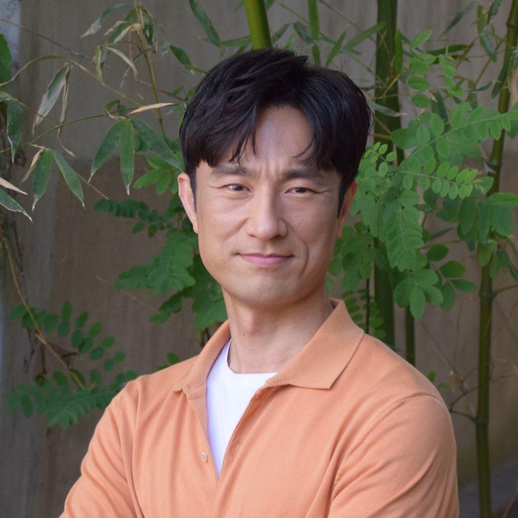 Kim Byung Chul - Asian World