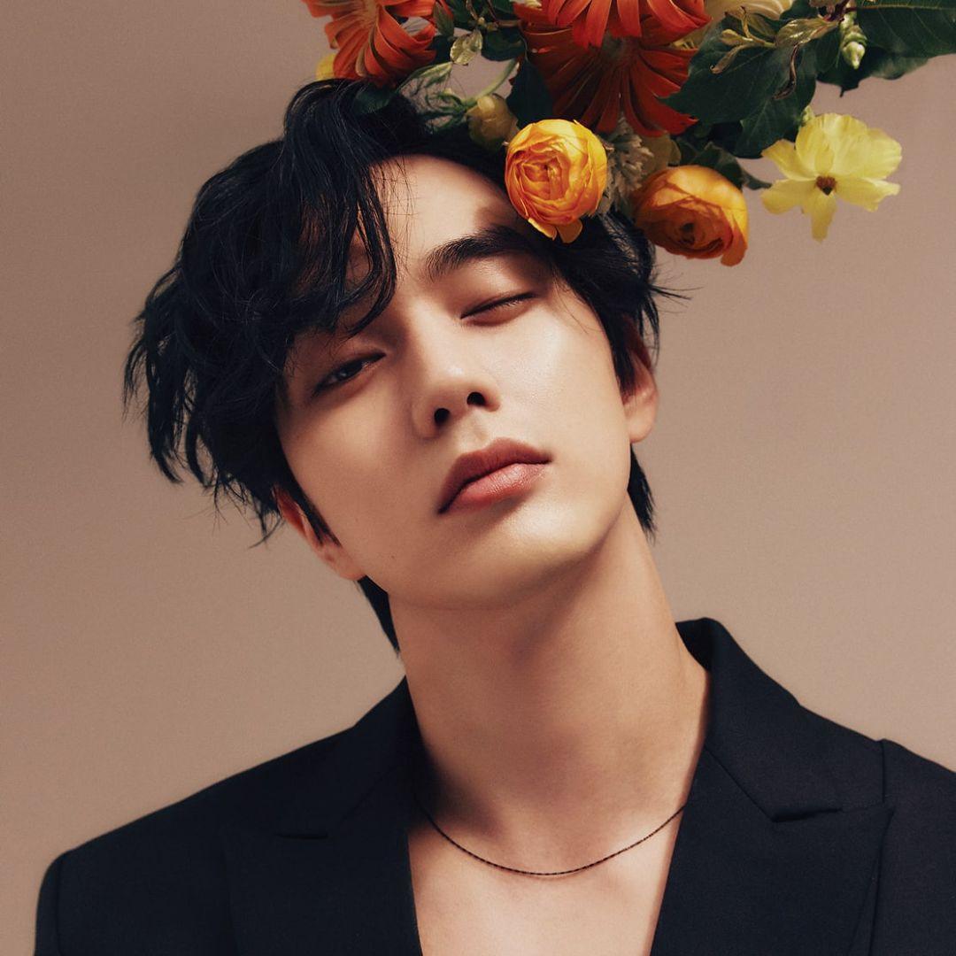 Yoo Seung Ho - Asian World