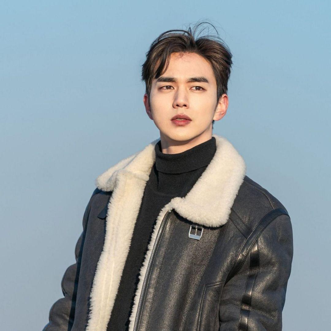 Yoo Seung Ho - Asian World